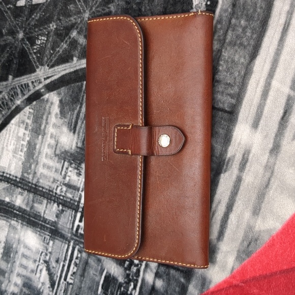 Dooney & Bourke | Bags | Dooney Bourke Leather Brown Wallet | Poshmark